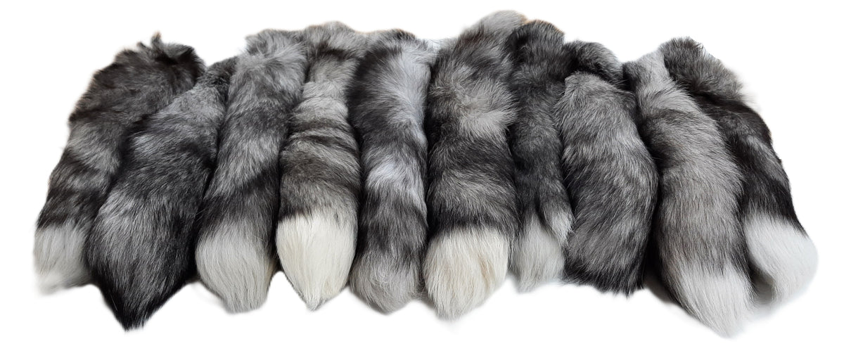 Indigo Fox Tails, Set of 10 – Dakotaline Furs