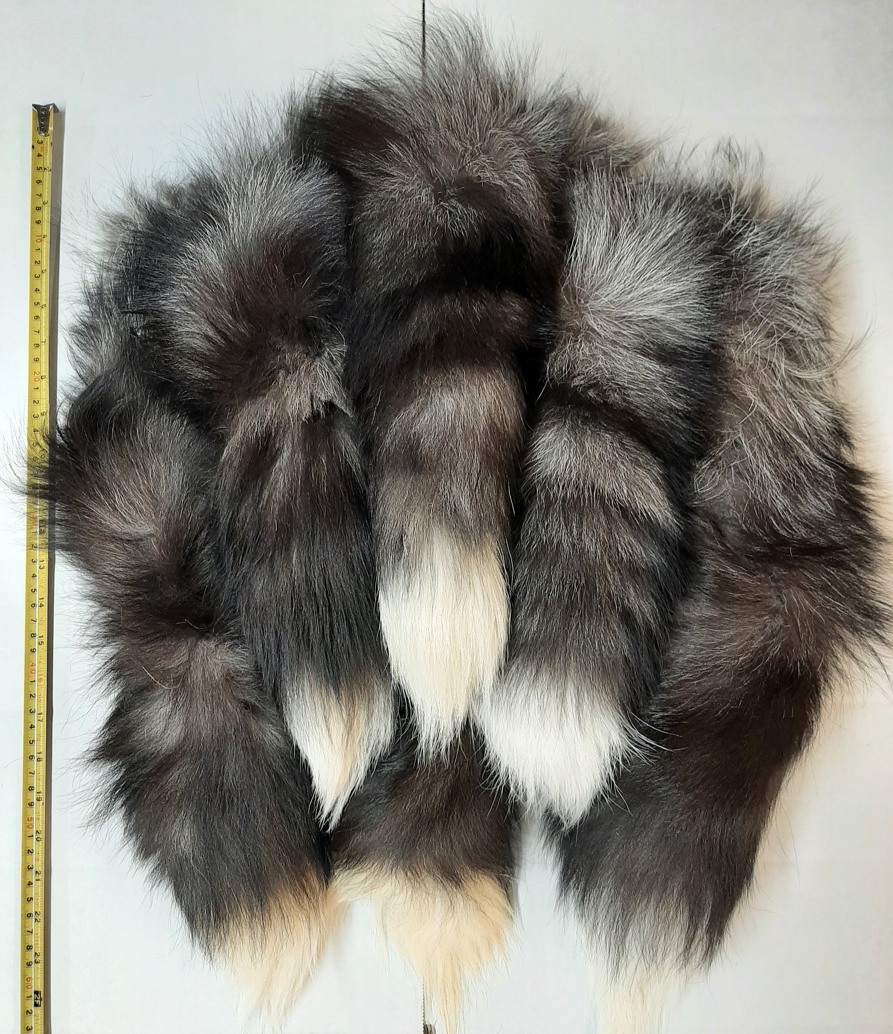 Silver Fox Tail – Dakotaline Furs