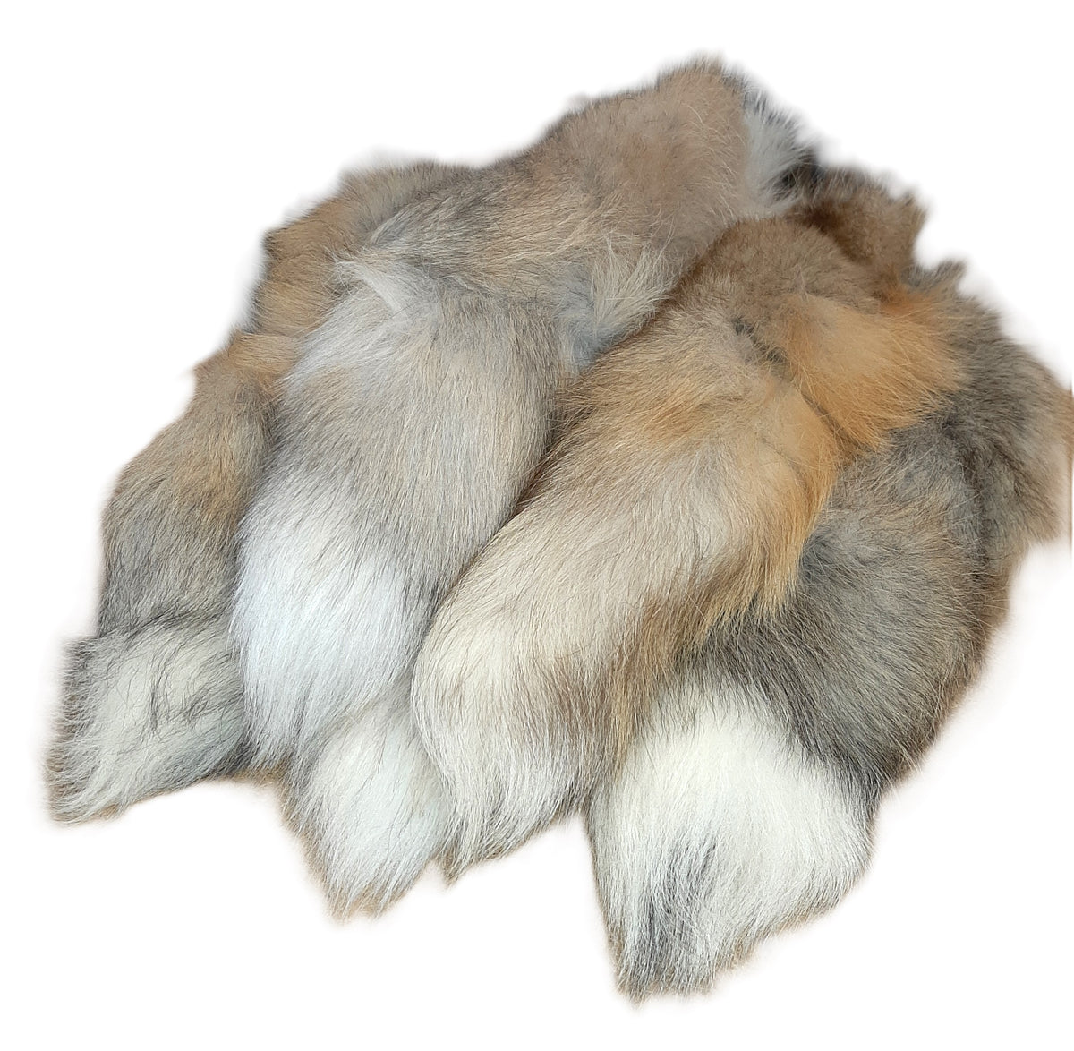 Golden Island Fox Tail – Dakotaline Furs